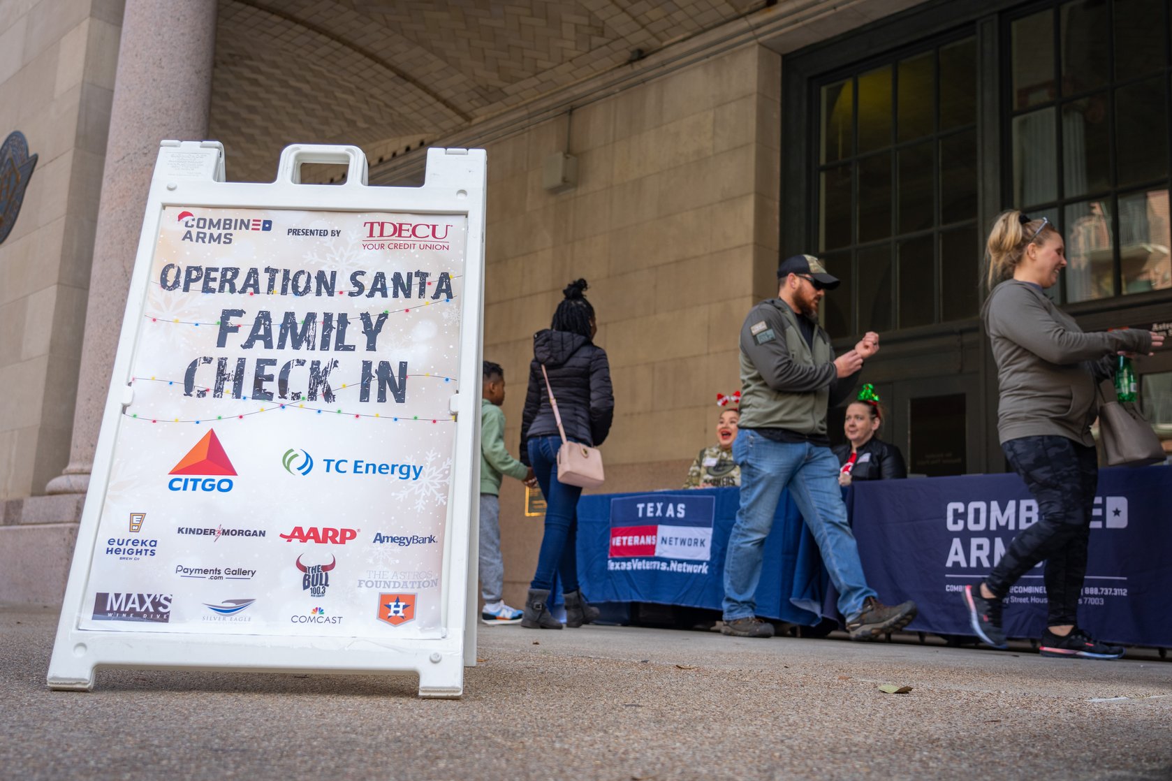 [MISSION COMPLETE]: OP SANTA